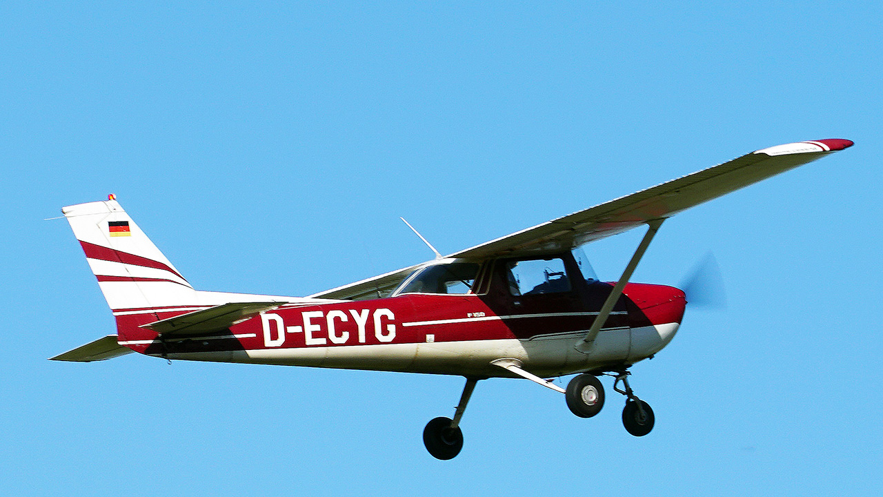 delta-echo – DeltaEcho Flugzeugcharter